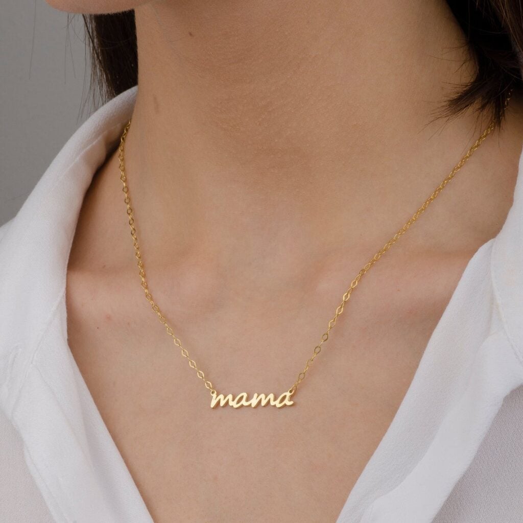 Mama Necklace in Script, Mama Chains, Personalised Chains